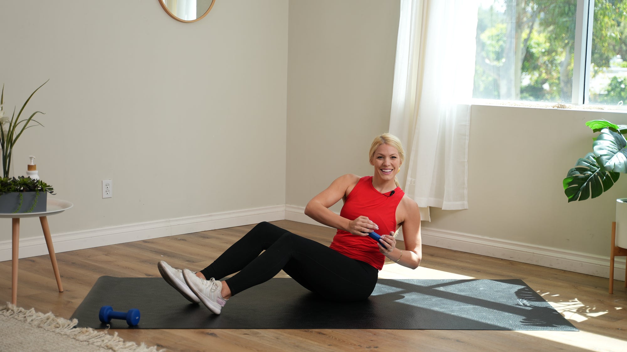 Burn Series: Dumbbell Core Workout | 10-Minutes | Sunny Health & Fitness